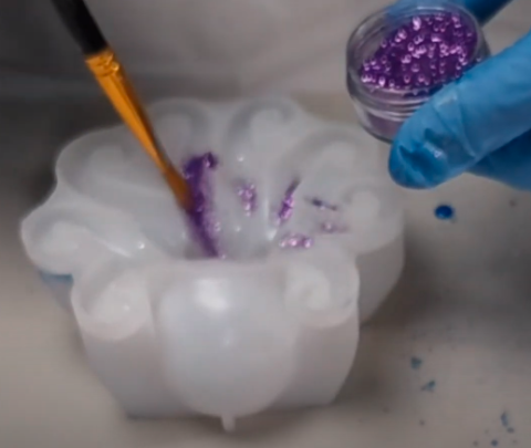 Glittering Up Your Resin Art: A Step-by-Step Guide - Andy's Art Lab